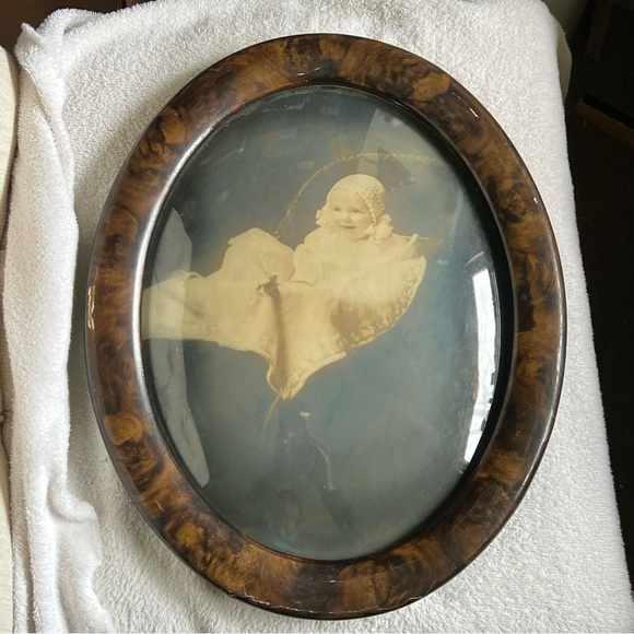 Art | Antique Bubble Glass Frame Old Picture Of Smiling Baby 16 X 13 As ...
